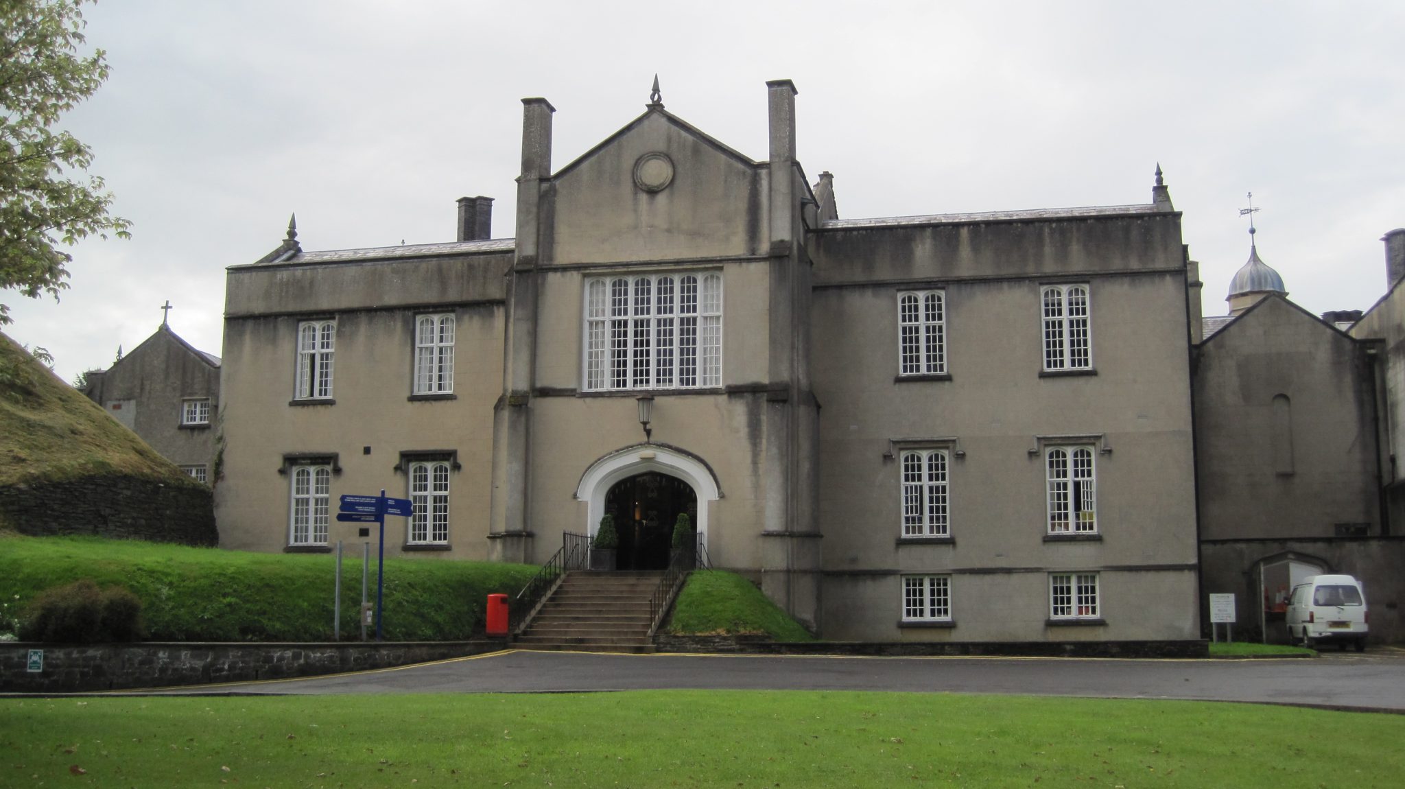 Ceredigion cabinet set to discuss strategic farm purchase near Lampeter ...