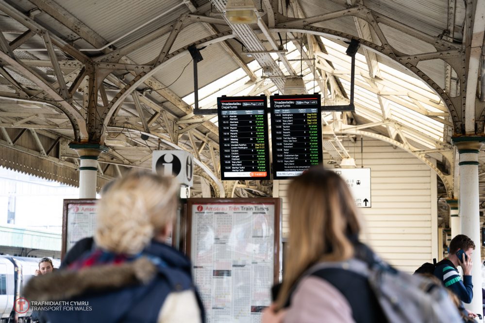 December rail timetable changes bring improvements for passengers ...