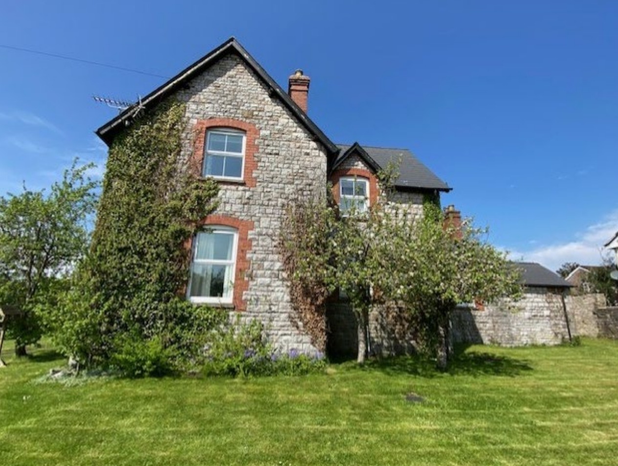 Two detached homes approved for Chepstow's Crossways Farm - Herald.Wales