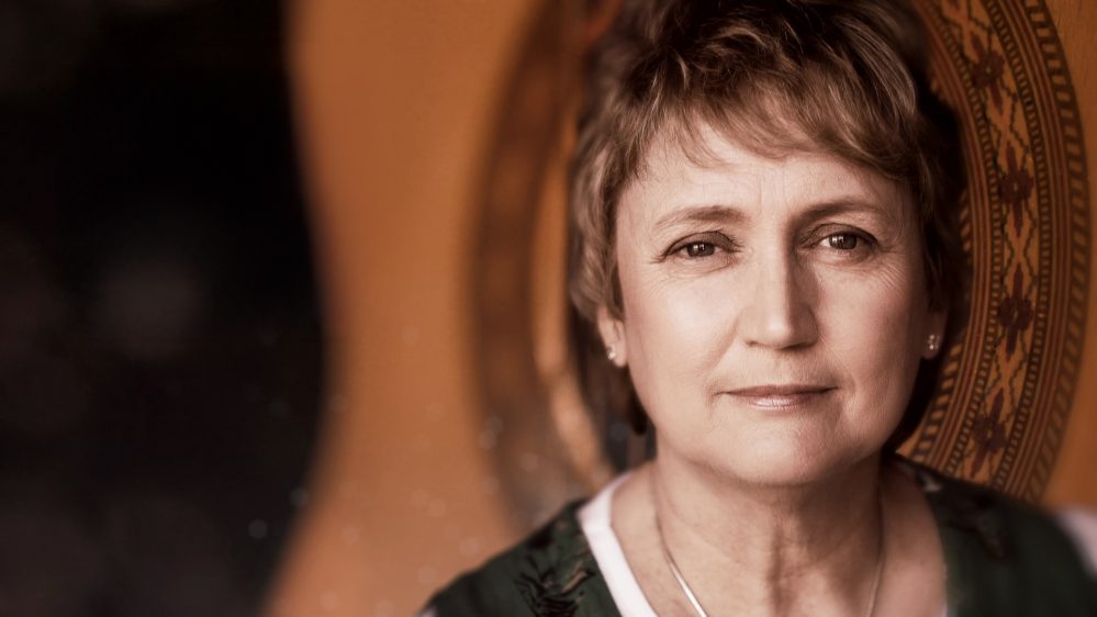 Emotional TV tribute to music icon Leah exactly a year after her death ...