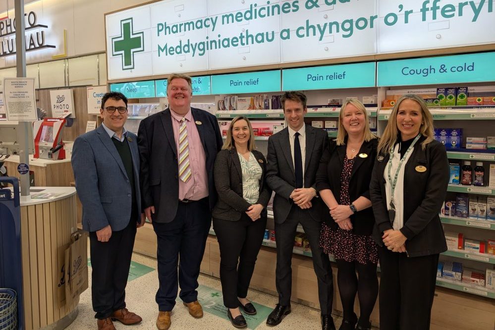 Sam Rowlands MS visits a leading community pharmacy in North Wales ...