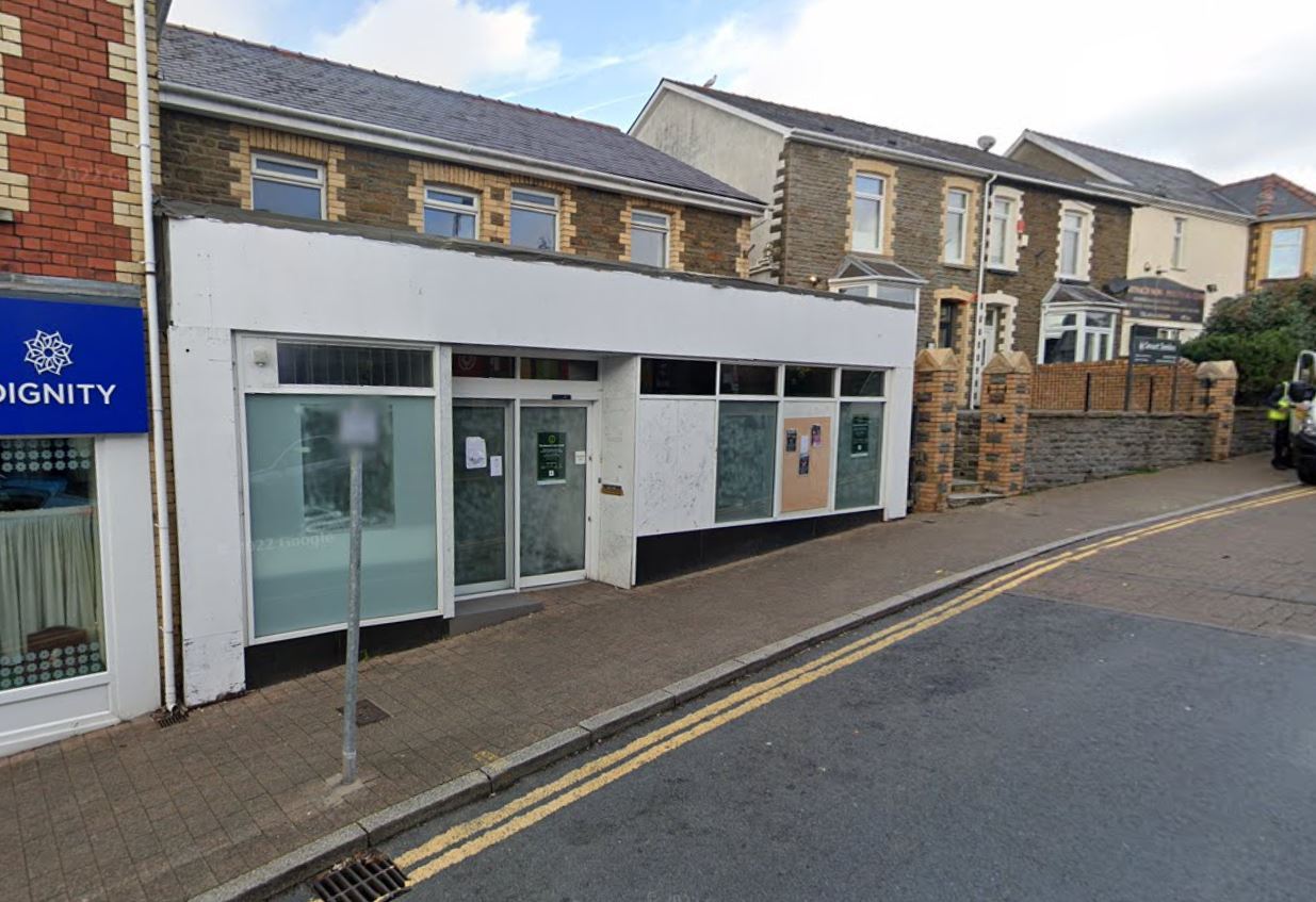 Greggs sets out plans for new store in Ystrad Mynach - Herald.Wales